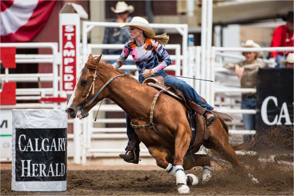 Ladies Barrel Racing | Christopher Martin Photography